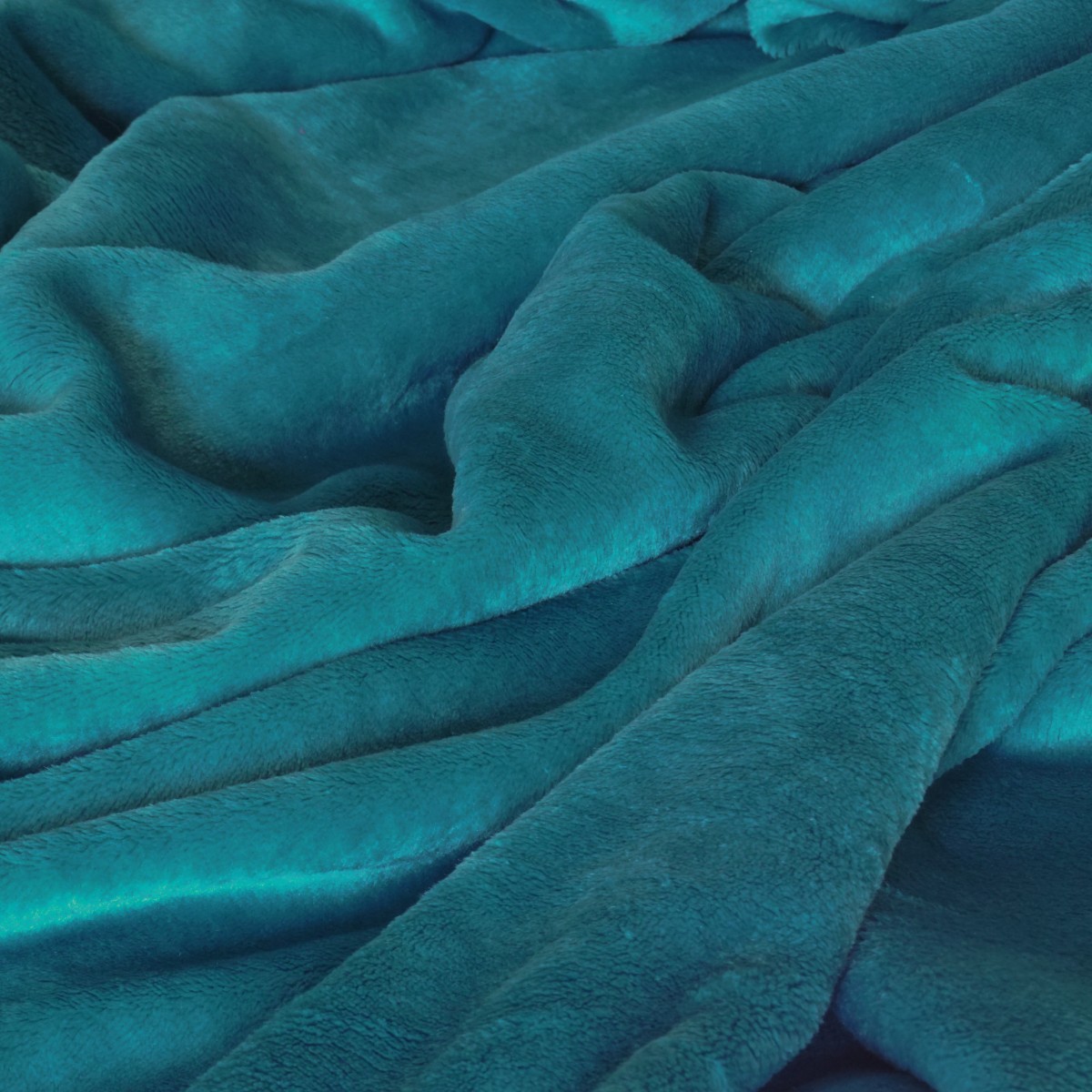 Teal cuddle fleece blanket